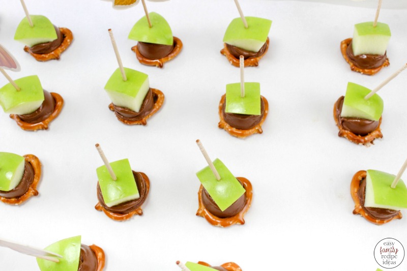 Caramel Apple Bites Recipe Easy Fall Snack Idea - PinkWhen