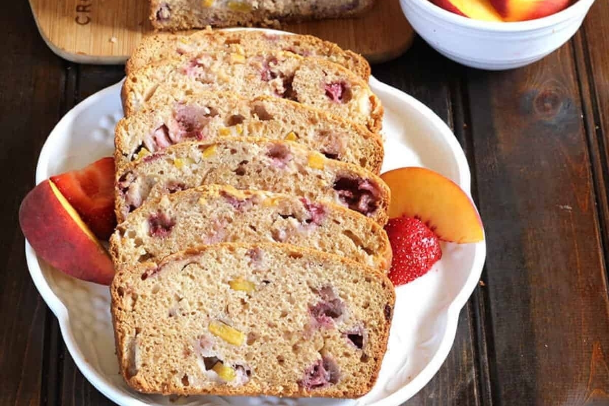 Crave-worthy Quick Breads with Fruit - PinkWhen