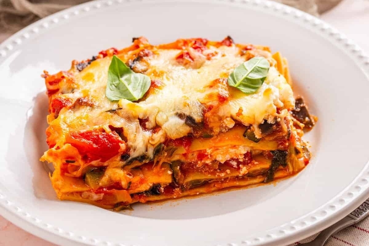 Irresistible Lasagna Recipes For Cold Winter Nights - PinkWhen