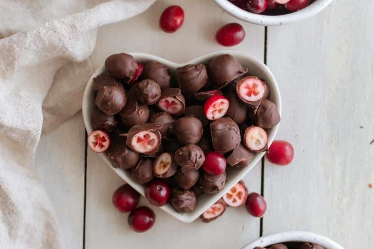 28 Cranberry Snack Recipes to Keep Your Munchies Merry - PinkWhen