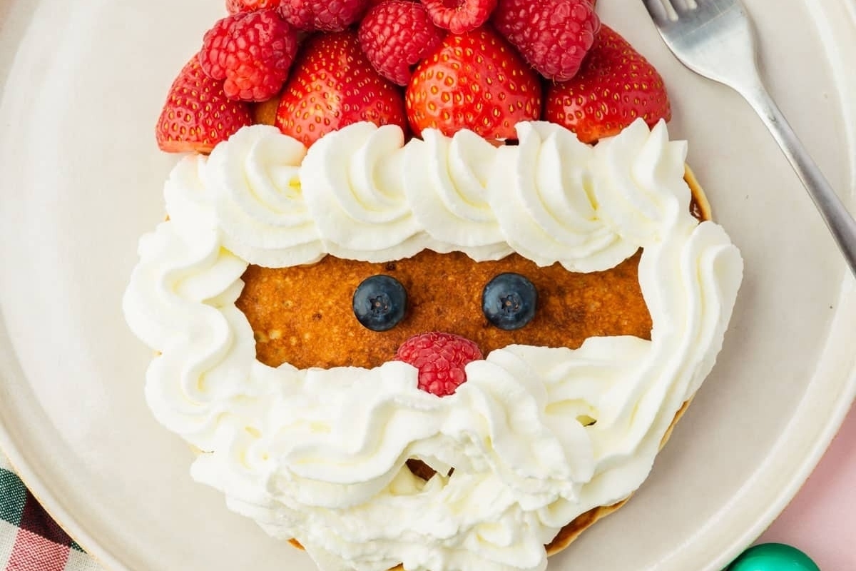 17 Festive Santa Themed Recipes for Christmas - PinkWhen