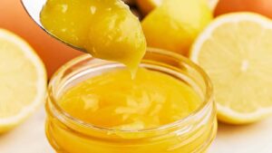 27 Easy Lemon Desserts That’ll Stand Out at Any Holiday Party - PinkWhen