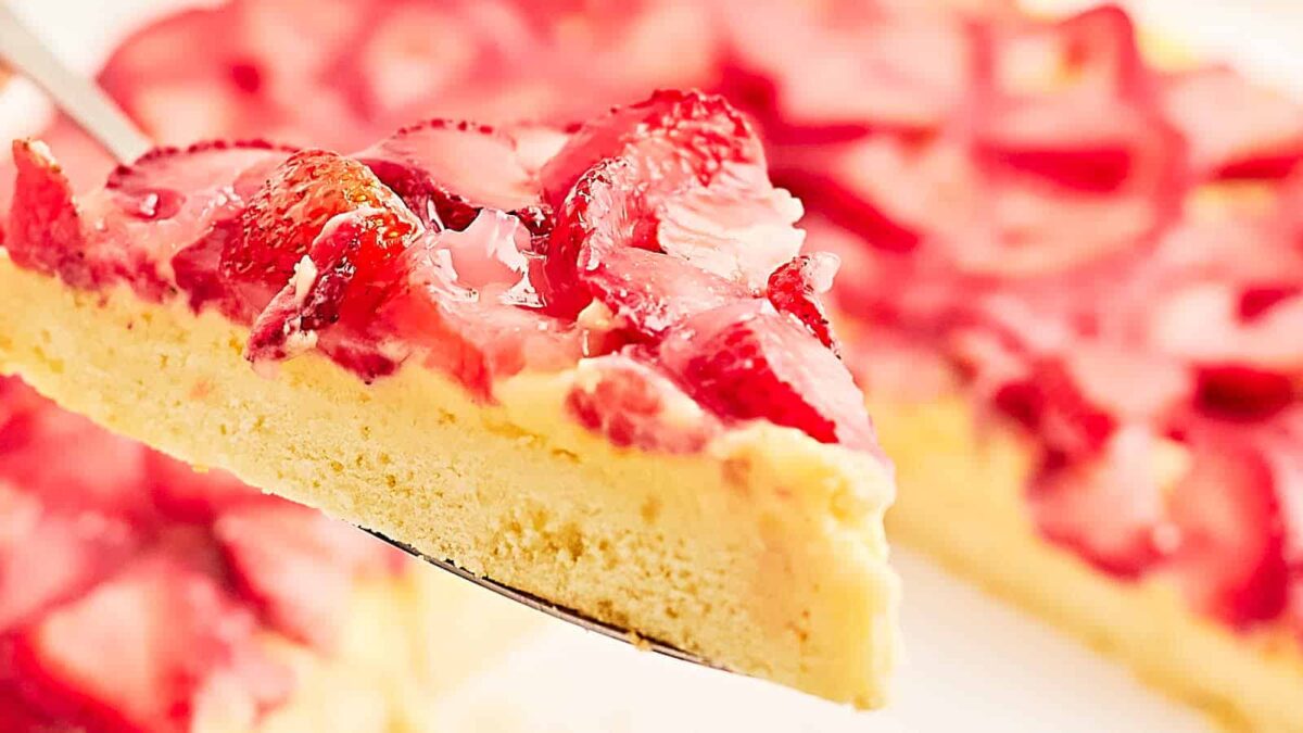 15 Authentic German Desserts Perfect For Fall Baking - PinkWhen
