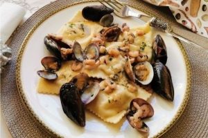 22 Easy, Cheesy Ravioli Recipes to Make On Pasta Night - PinkWhen