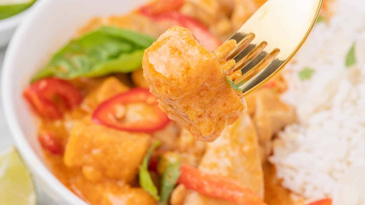 45 Classic Chicken Dinners That Never Go Out of Style - PinkWhen