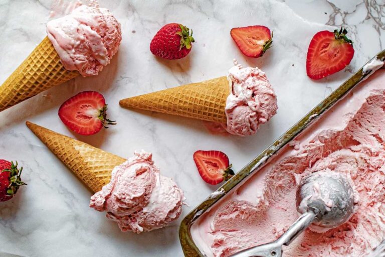 No Churn Ice Cream to Treat Yourself Today - PinkWhen