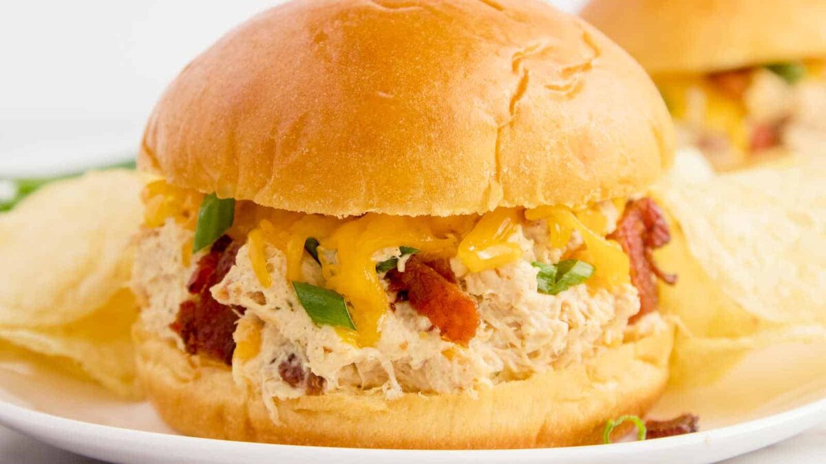 39 Easy Cheesy Dinner Ideas Perfect For Busy Weeknights - PinkWhen