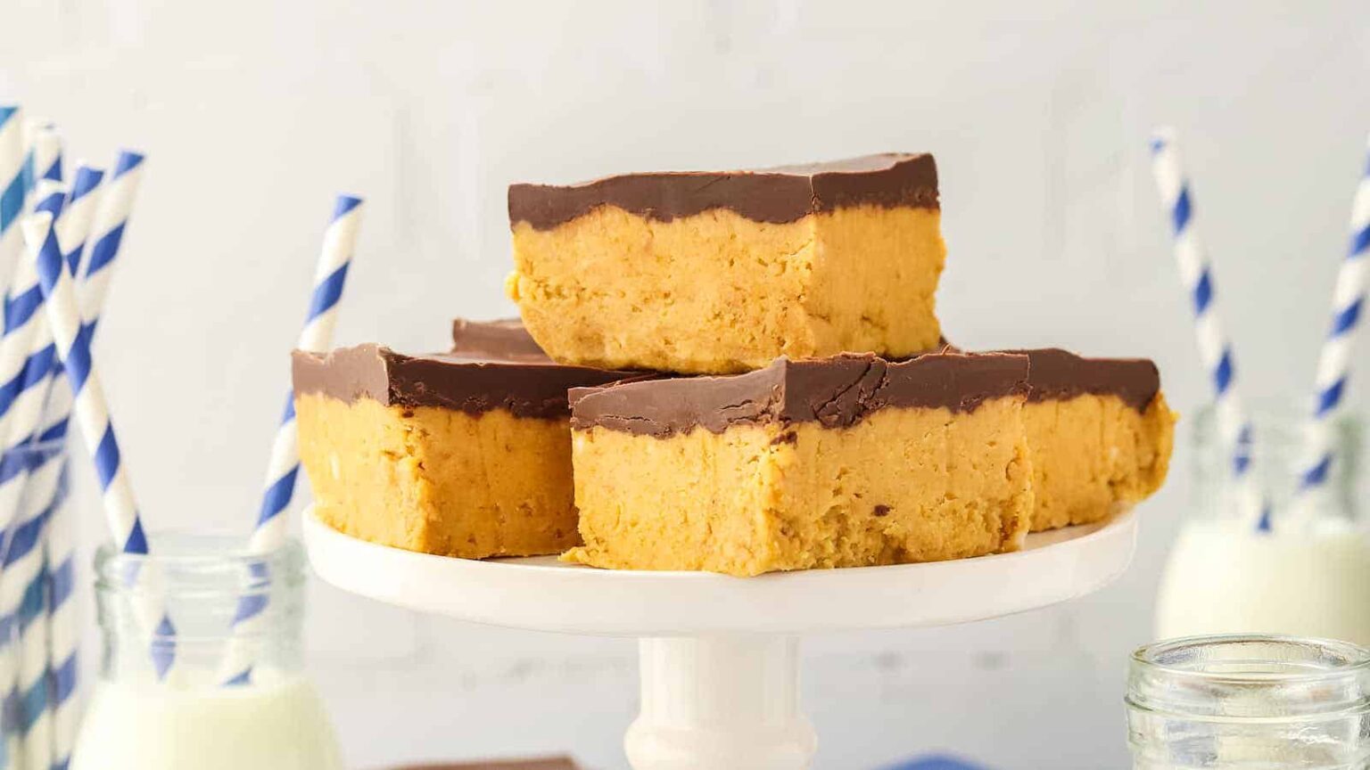 31 Top Layered Desserts Everyone Is Sharing This Year - PinkWhen